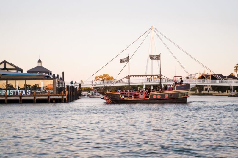 Mandurah: 1.5 Hour Sundowner Cruise - Mandurah: 1.5 Hour Sundowner Cruise — A Relaxing Waterway Escape