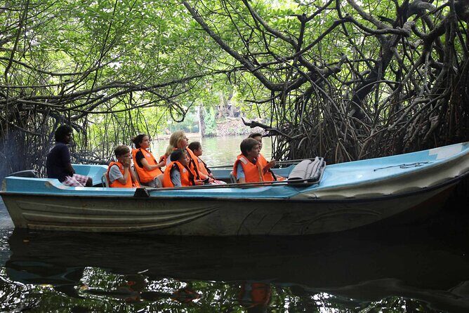 Mangroves of Madu Ganga Boat Tour (Private & All-Inclusive) - FAQ