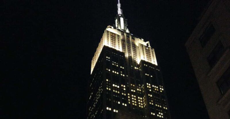 Manhattan; 5th avenue stroll & sunset at Empire State - Key Points