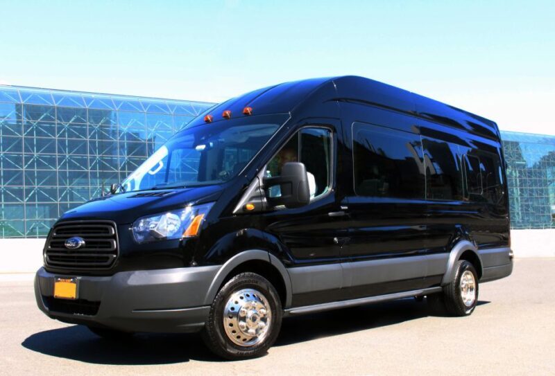 Manhattan: Shared Transfer to or from LaGuardia Airport - FAQs