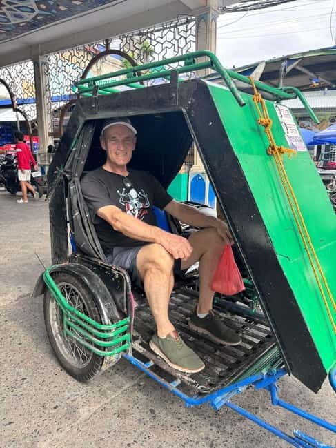 Manila: City Tour with Food Tasting and Guide - Exploring Quiapo: Faith, Mysticism, and Street Life