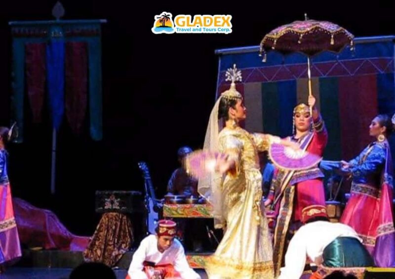 Manila: Night Tour with Buffet Dinner and Show - Key Points