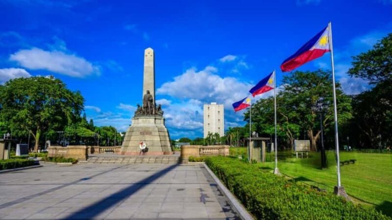 Manila & Tagaytay Full Day Tour: Heritage, Art & Taal Views - Exploring Intramuros and Manila’s Heritage