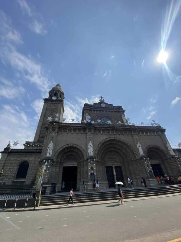 Manila & Tagaytay Full Day Tour: Heritage, Art & Taal Views - The Long Drive to Tagaytay: Setting the Scene