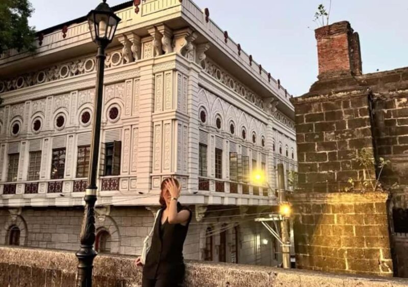 Manila Twilight in Intramuros: Love & War Night Walk Tour - Exploring Intramuros After Dark