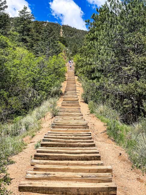 Manitou Springs: Pike's Peak Historic Tour by E-Golf Cart - FAQs