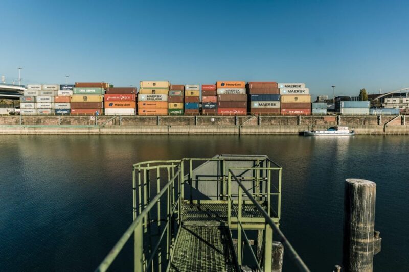Mannheim, guided walking tour: Industrial culture at the commercial port - An In-Depth Look at the Mannheim Industrial Port Tour