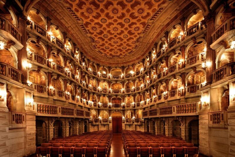 Mantua: 2-Hour Guided Walking Tour - Key Points