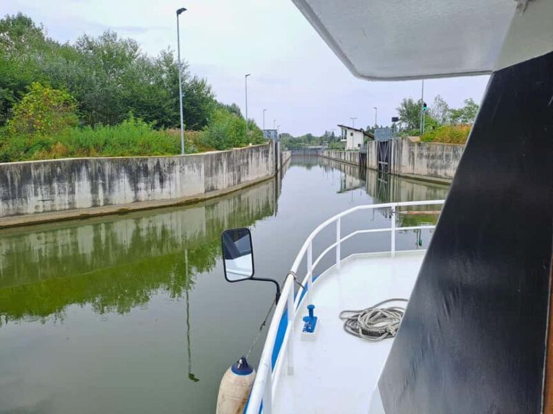 Mantua: Boat trip with a tour guide from the park to the port with the water lift - Final Thoughts