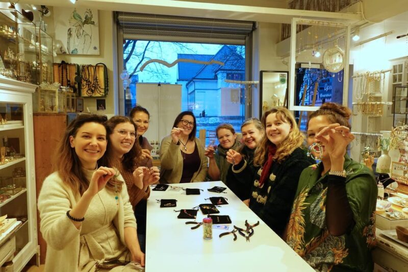 Maral Kunst : Jewelry Bar Experience (Jewelry Making) - Discovering the Maral Kunst Jewelry Bar Experience in Oslo