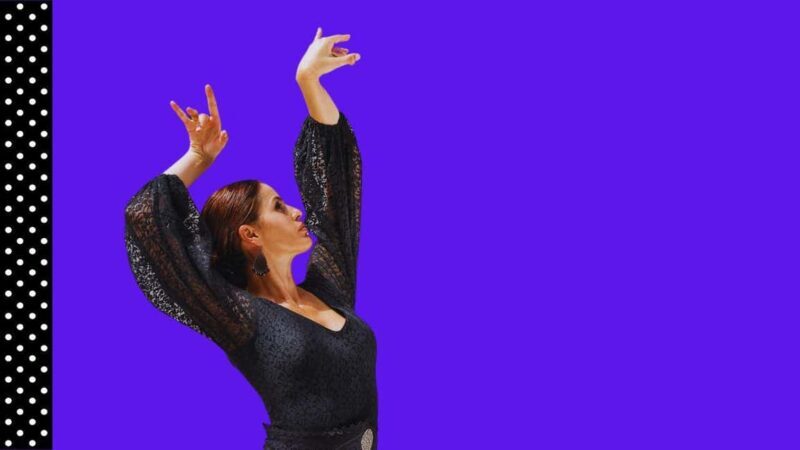 Marbella: 1-Hour Flamenco Dance Class with a Spanish Teacher - Authenticity and Atmosphere