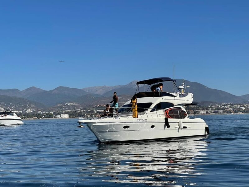Marbella: Private Cruise in Yacht - Practical Considerations