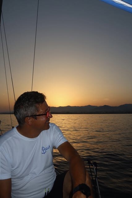 Marbella: Sunset Luxury Sailing Cruise in Puerto Banús - A Closer Look at the Experience