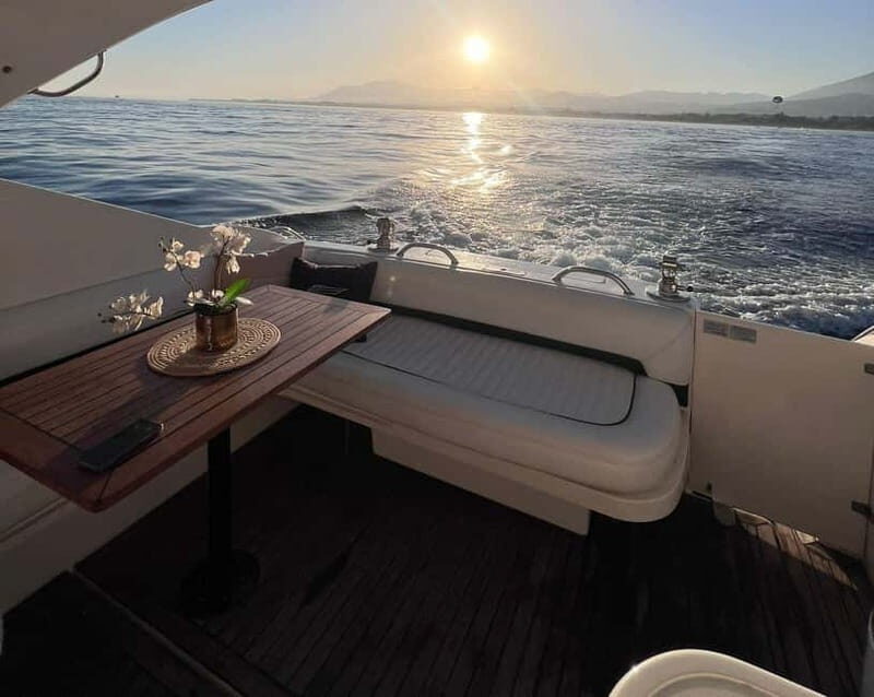 Marbella: Sunset on a Shared Yacht with Cava and Strawberries - Marbella: Sunset on a Shared Yacht with Cava and Strawberries — A Relaxing Coastal Escape