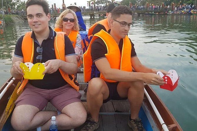 Marble Mountain - Hoi An Ancient City - Sampan Boat Ride- Colourful Night Market - FAQ