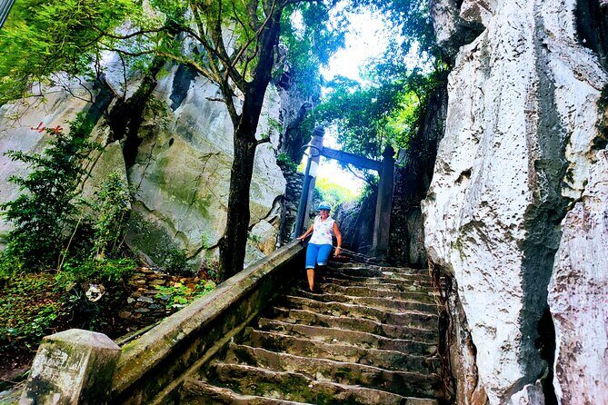 Marble Mountain-Monkey Mountain( Lady Buddha)- Private Tour - Views, Temples, and Cultural Significance