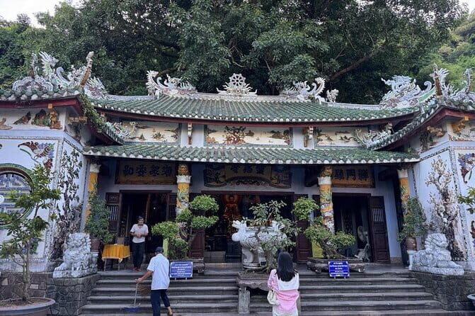 Marble Mountains, Am Phu Cave, Monkey Mountains small group - FAQs