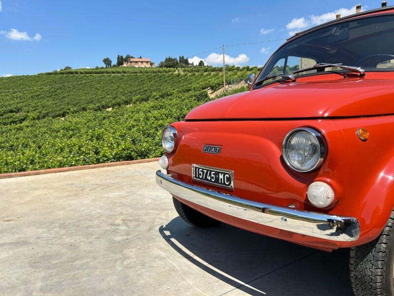 Marche: Tour in vintage Fiat 500 around Verdicchio hills - The Car and Driving Experience