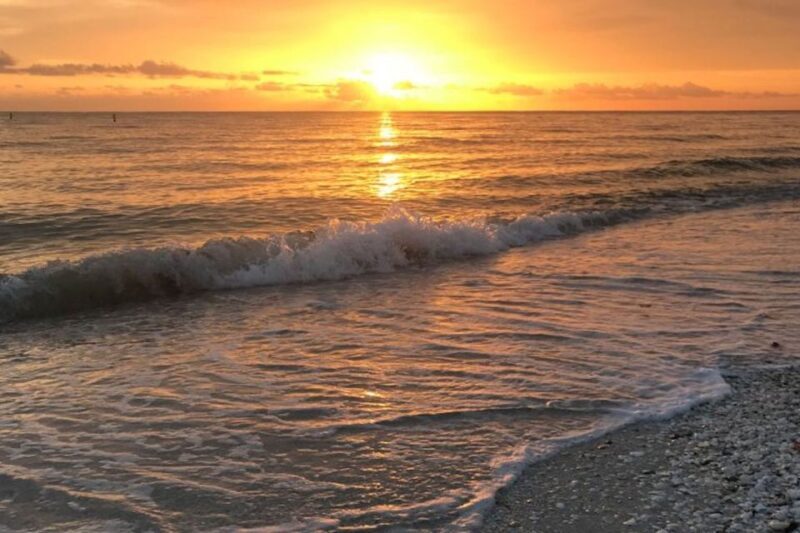 Marco Island: Sunset Boat Tour - Key Points
