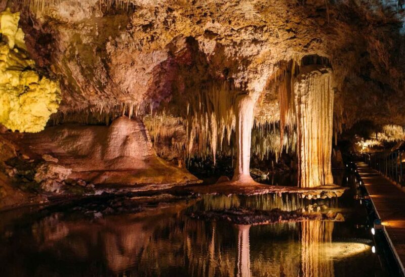 Margaret River: Lake Cave Fully-Guided Tour - Who Should Consider This Tour?