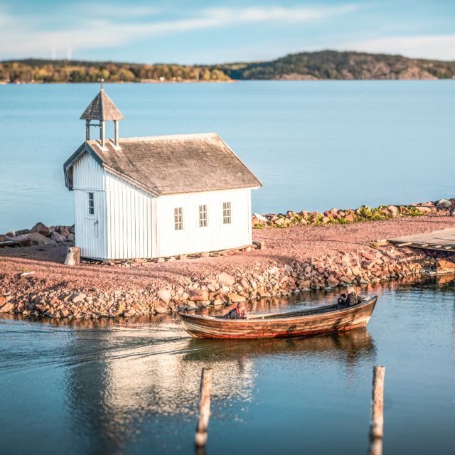 Mariehamn Private Guided Walking Tour - Who Should Book This Tour?
