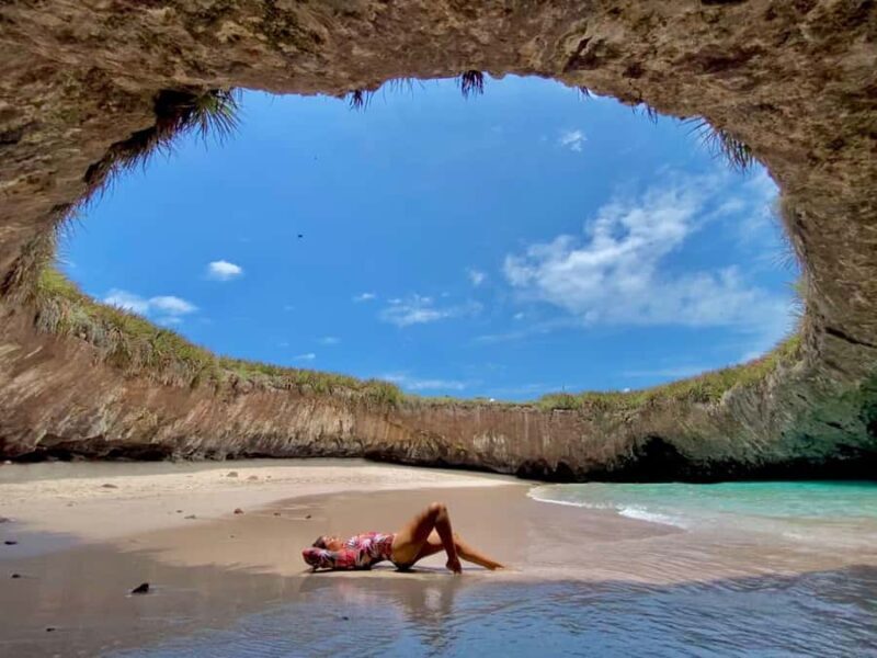 Marietas Islands Tour: Discover Playa Escondida and Playa Nopalera + Food - An Overview of the Marietas Islands Tour