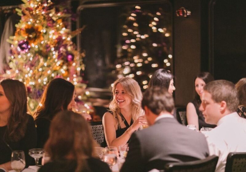 Marina Del Rey: Christmas Eve Buffet Brunch or Dinner Cruise - Key Points