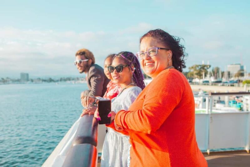 Marina Del Rey: Sunset Cruise with Dinner - FAQs