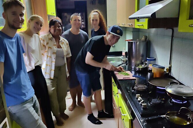 Market Tour & Maharashtrian Cooking Class in Mumbai with a Chef - An In-Depth Look at the Tour