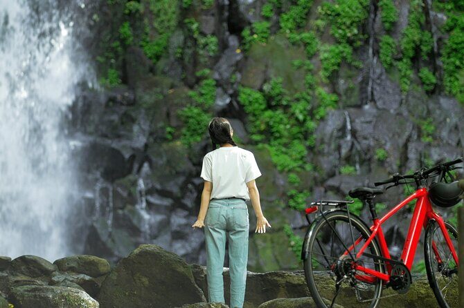 Marlin E-Bike Journey Across Mt. Aso from Kumamoto Airport - Key Points