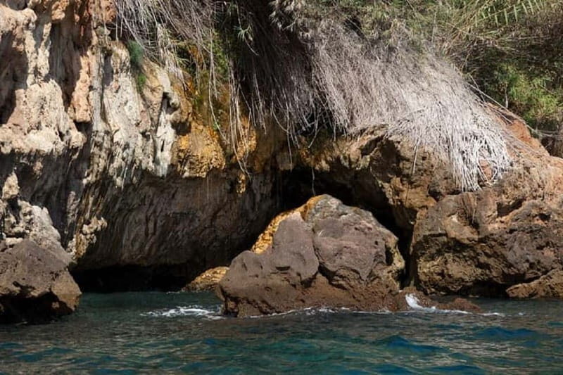 Maro Beach: Kayak rental by NT - Introducing the Maro Beach Kayak Rental Experience