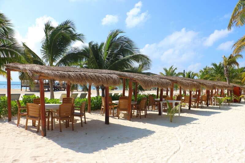 Maroma Beach: Day Pass at Maroma Beach Club & Transfer - Price and Value Analysis