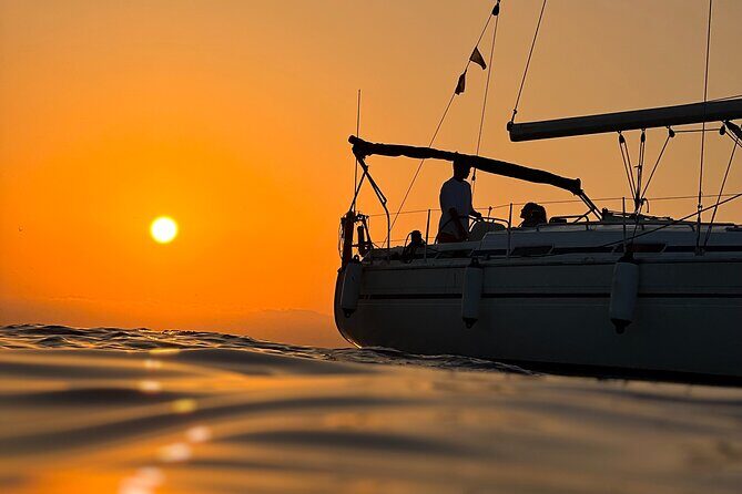 Marriage Proposal Boat Trip in Barcelona - The Sum Up: Is This the Right Choice?