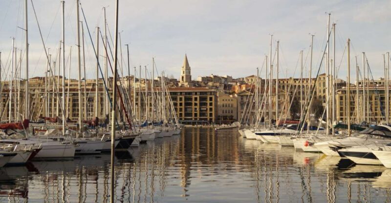 Marseille: Bookbinding experience in the Vieux Port - Who Should Book This Tour?
