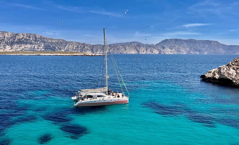Marseille: Calanques Catamaran Cruise, Picnic, & Swimming - FAQs