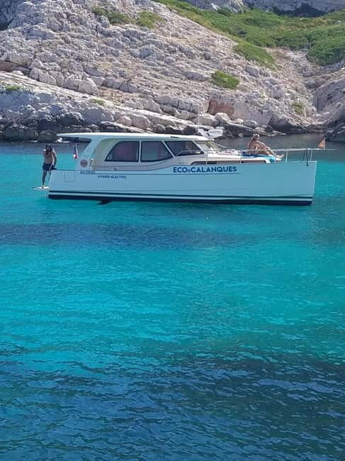 Marseille: Calanques National Park Boat Trip with Swimming - The Boat Experience: Quiet, Comfortable, and Intimate