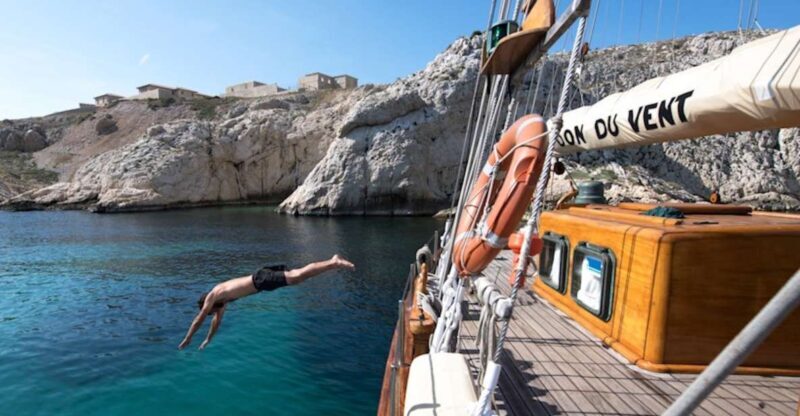Marseille: Calanques Sailing Day Trip with Lunch and Wine - Key Points
