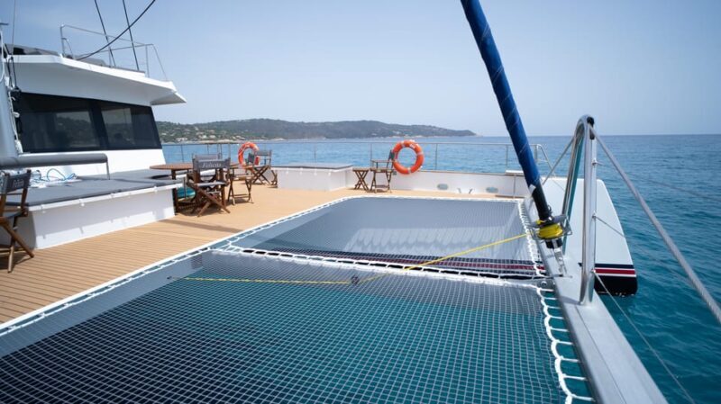 Marseille: Catamaran Day Trip with Meals in the Calanques - What the Meals and Beverages Add to the Experience