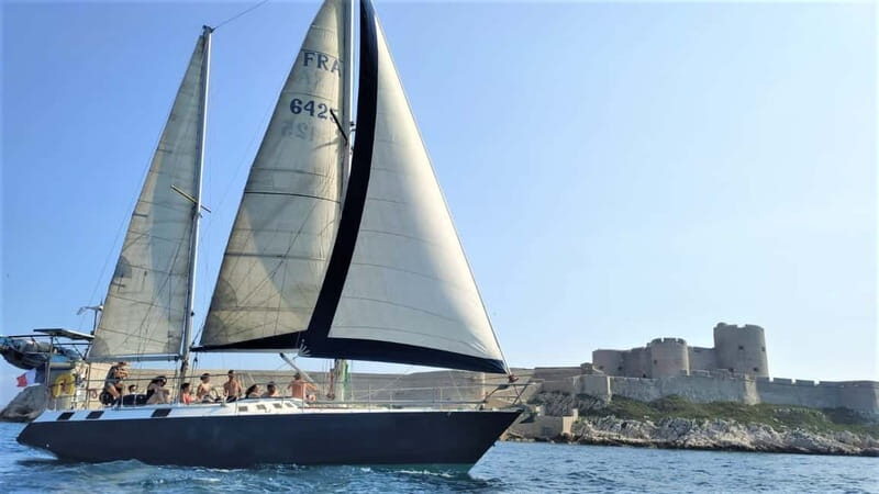 Marseille: Frioul Calanques Sailing Initiation with Swimming - Key Points