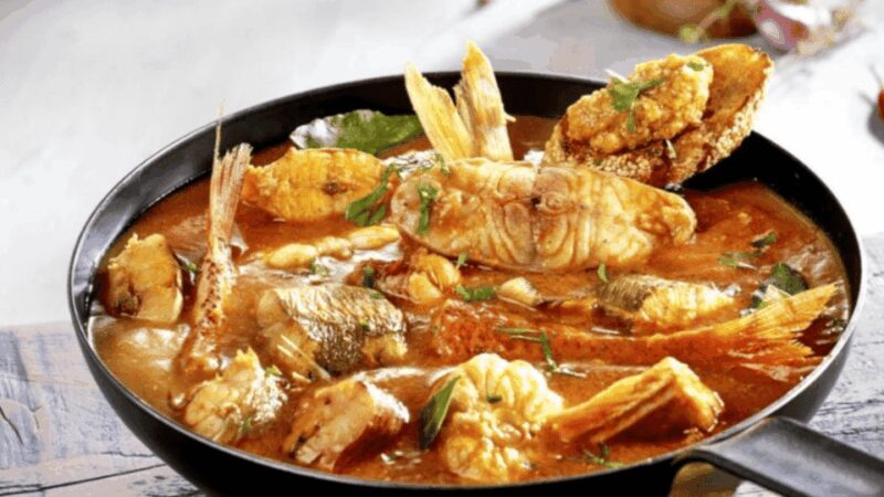 Marseille gourmet food walking tour : Taste maritime culture - The Maritime Connection and Drinks