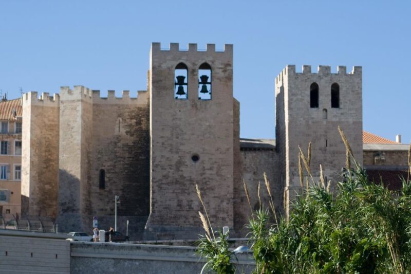 Marseille : Panier & Notre-Dame de la Garde Half-day tour - Frequently Asked Questions