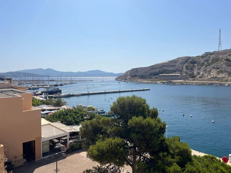 Marseille: Set sail for the Château d'If and the Frioul Islands - An Authentic Marseille Coastal Journey