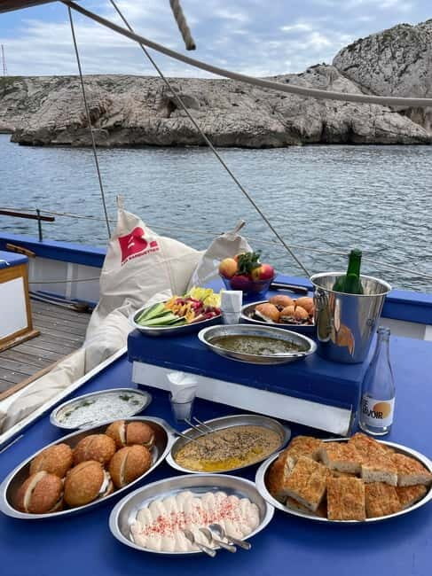 Marseille: sunset sailing, buffet, and Provence wines - Marseille Sunset Sailing, Buffet, and Provence Wines: A Detailed Review