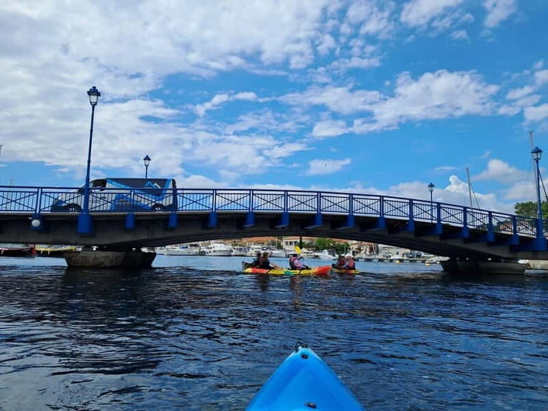 Martigues: Kayak trip on the canals - In-Depth Look at the Experience