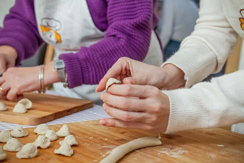 Martina Franca: Walking Tour and Cooking Class with Wine - Discovering Martina Franca and the Itria Valley