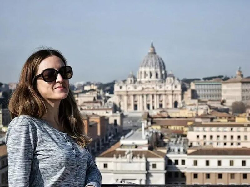 Marvel at St. Peters: Pietà, Dome, & Popes Crypt Insights - FAQs