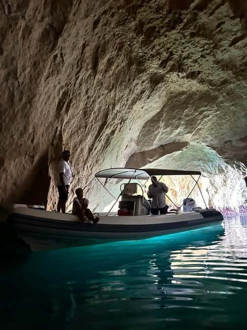 Marzamemi: Vendicari Plemmirio & Siracusa Caves Private Tour - Key Points