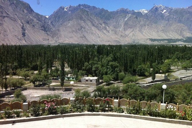 MASHERBRUM EXPEDITION 7821m PAKISTAN - Day 2: Drive on the Karakoram Highway to Chilas