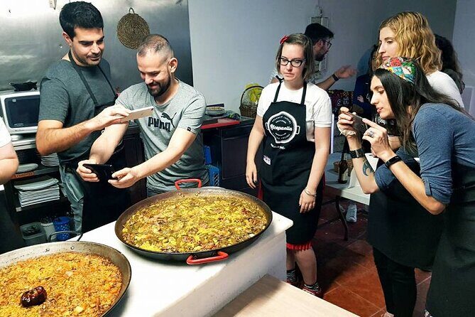 Master the Art of Paella in an Authentic Valencian Kitchen - Group Size, Timing, and Practicalities
