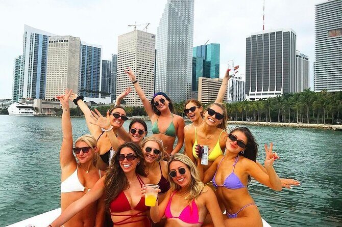 MasterBeast Yacht Charter40 Boat Rental Tours Private Miami - Highlights and Authentic Perspectives